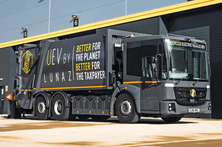 Driving a Lunaz bin lorry: the UK's biggest new EV | Autocar