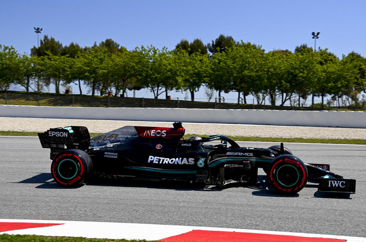 Lewis Hamilton claims 100th F1 pole position | Autocar