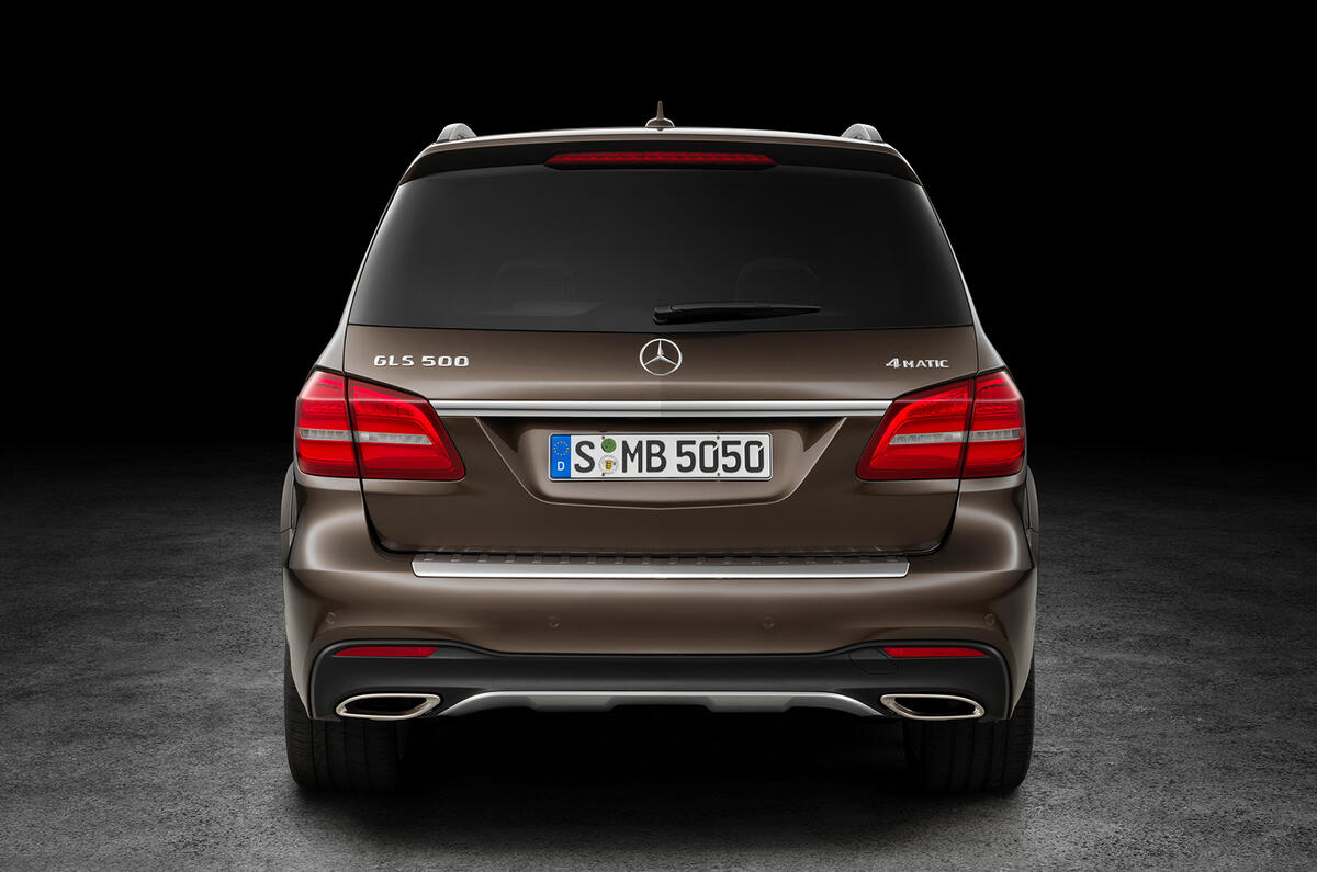 2016 Mercedes-Benz GLS revealed - full pictures, pricing and details ...