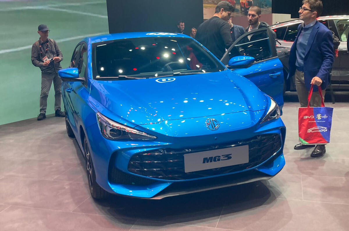 New MG 3 is the UK's cheapest full hybrid car at £18,495 | Autocar