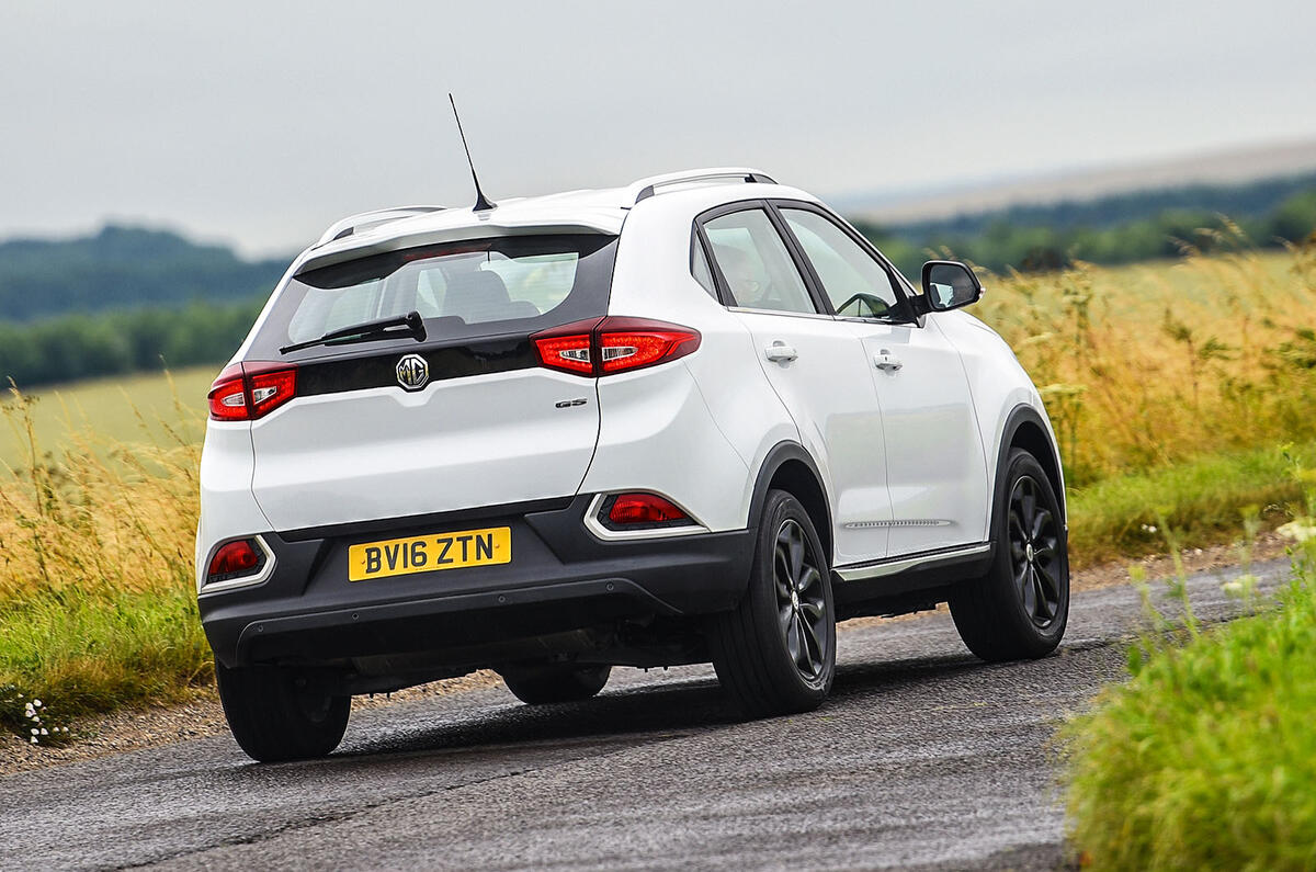 2016 MG GS Exclusive DCT review review | Autocar