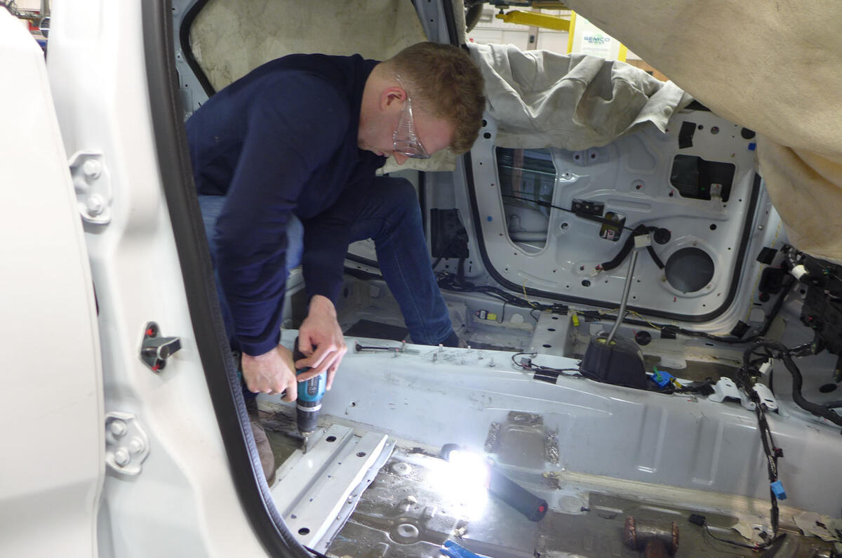 MG to launch MG 3 budget racer | Autocar