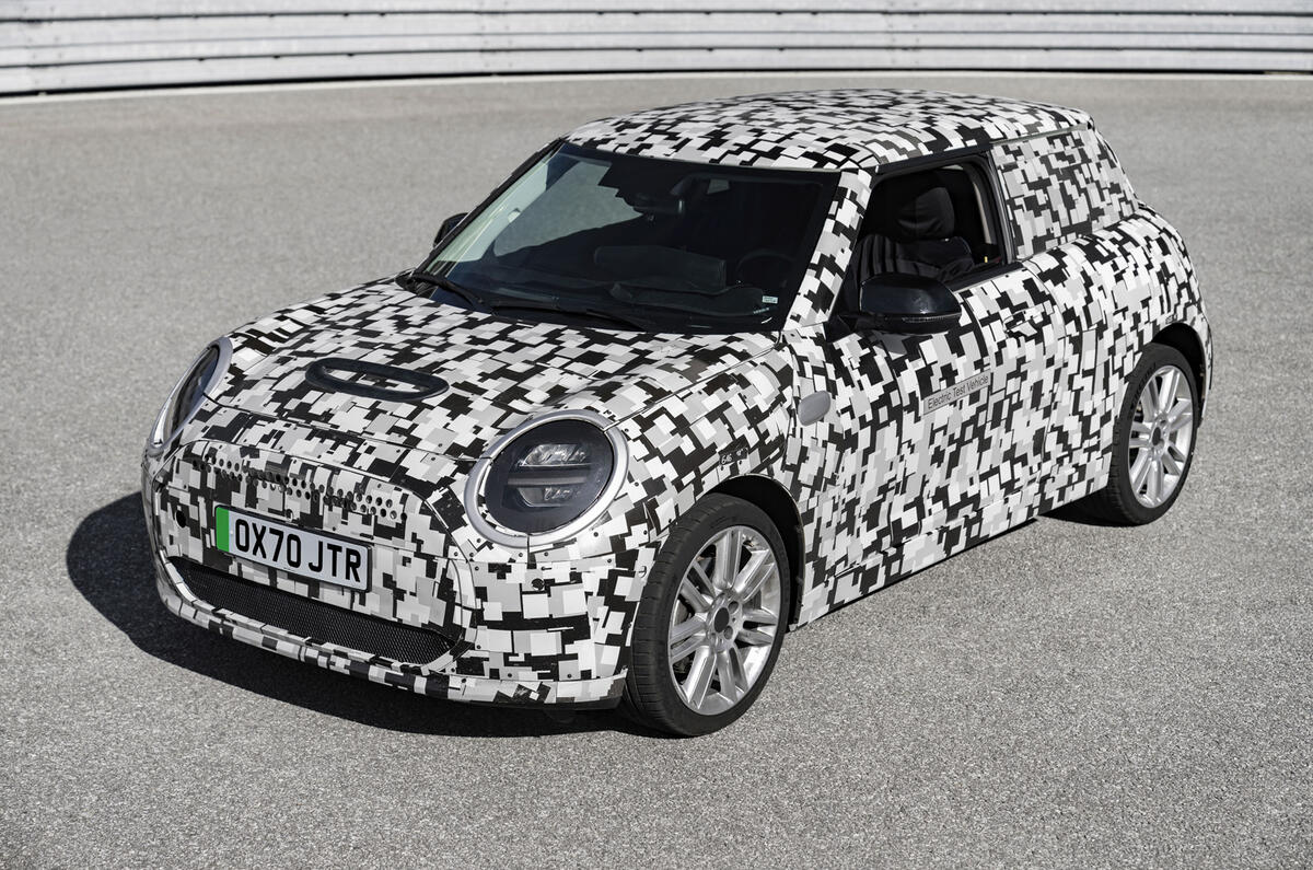 New 2023 Mini Electric hatch spotted winter testing | Autocar