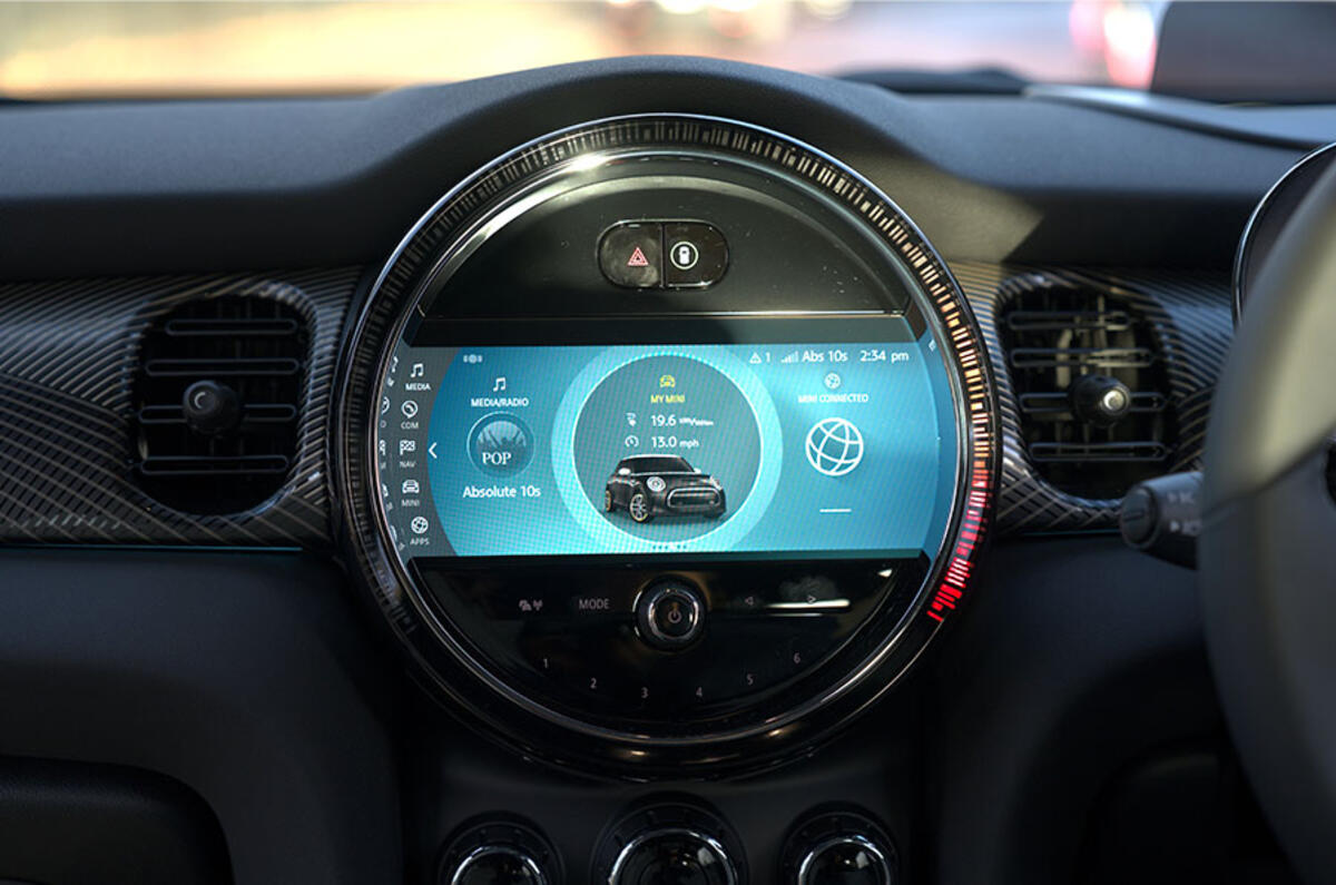 MINI Electric: how its tech helps you stay connected | Autocar