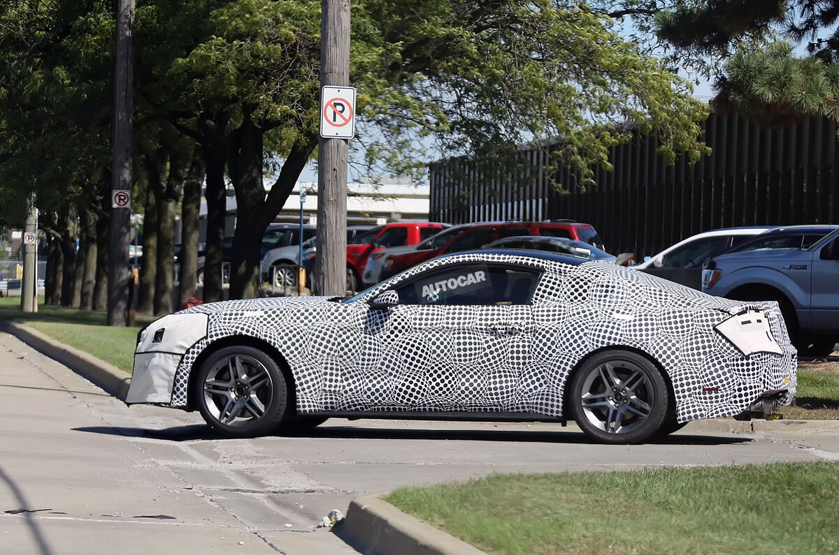 2018 Ford Mustang facelift to gain 10-speed automatic gearbox option ...