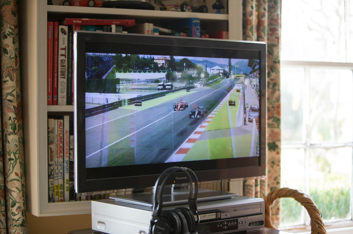 Murray Walker: Watching F1 with the commentator legend | Autocar