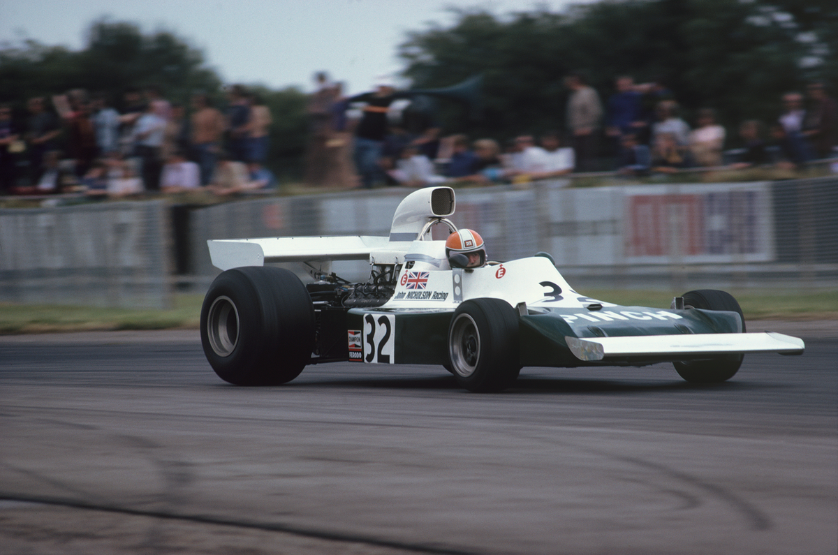 Throwback Thursday: Servicing Cosworth DFV Formula 1 engines, 1975 ...