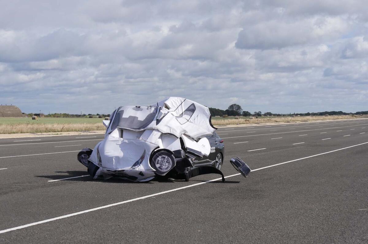 ‘Autonomous’ driving assist tech causes dangerous confusion | Autocar