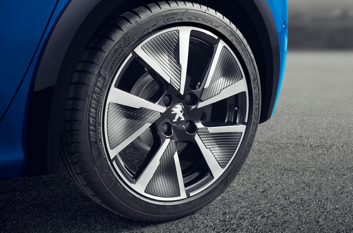 Peugeot opens UK order books for new 208 and e-208 | Autocar