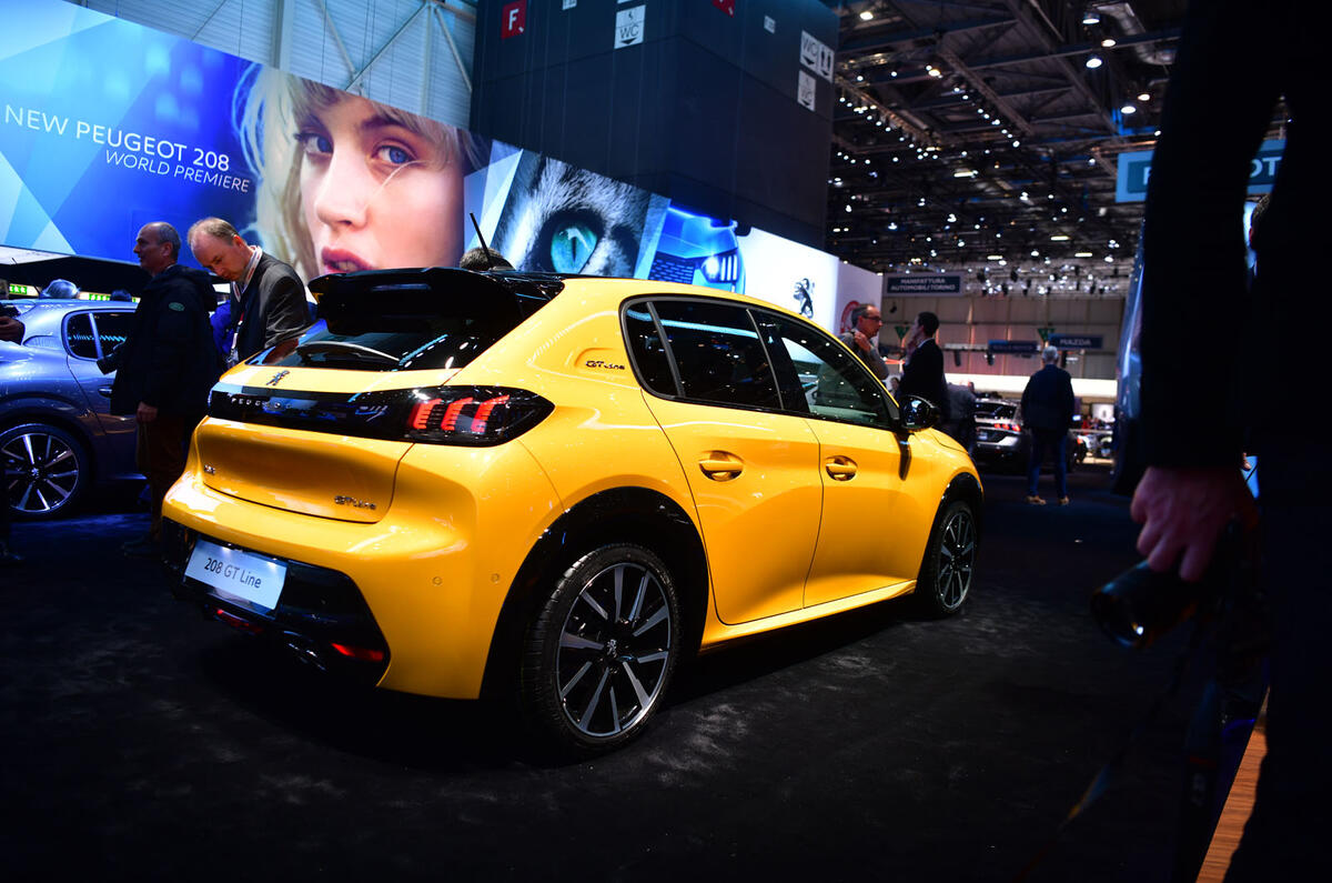 Peugeot opens UK order books for new 208 and e-208 | Autocar