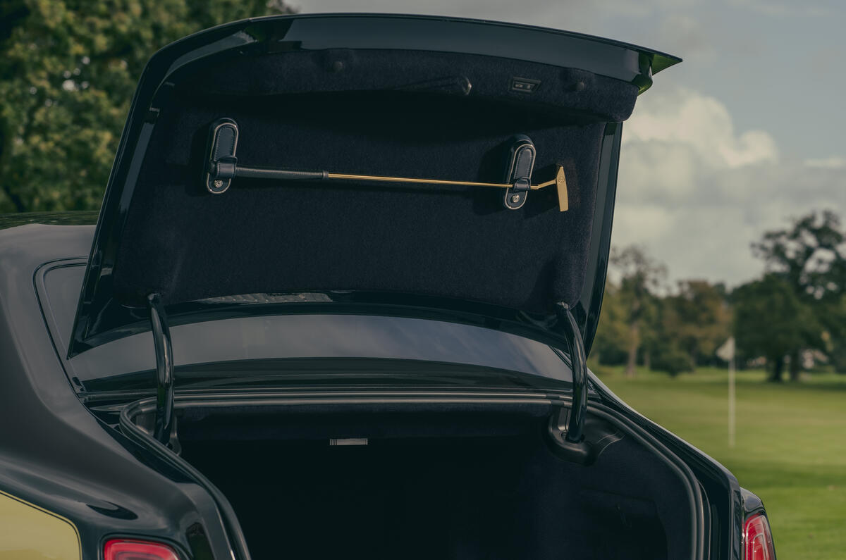 Special Rolls-Royce Phantom marks 60 years of Bond Goldfinger | Autocar