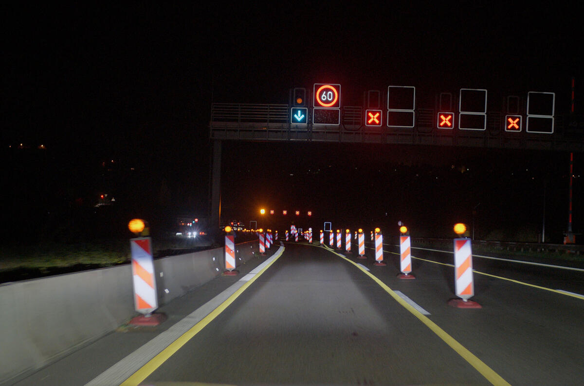 Porsche reveals new HD matrix LED headlight technology | Autocar