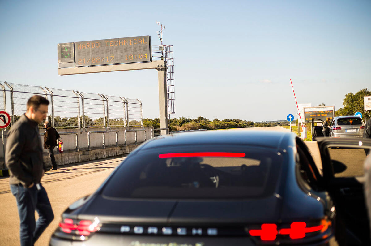 2017 Porsche Panamera Turbo S E-Hybrid revealed | Autocar