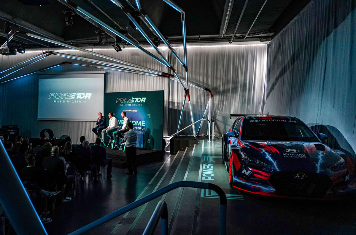 Pure ETCR launched as first multi-brand electric touring car race ...