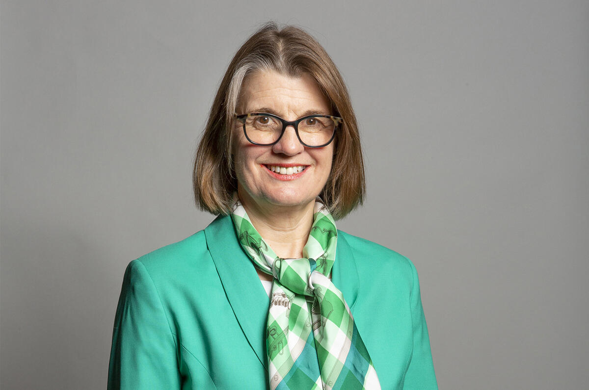 How the government plans to steer UK transport to net-zero by 2030 ...