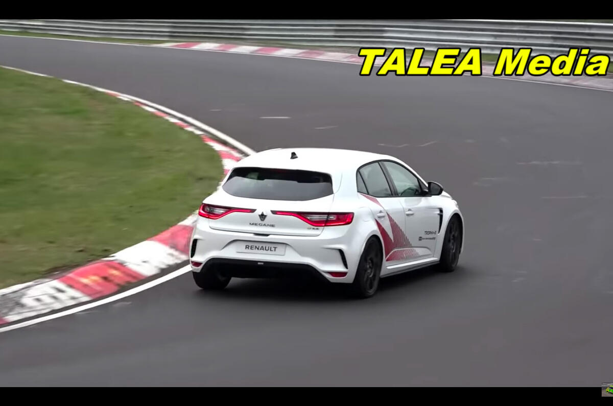 New Renault Megane RS Trophy-R spied completely undisguised | Autocar