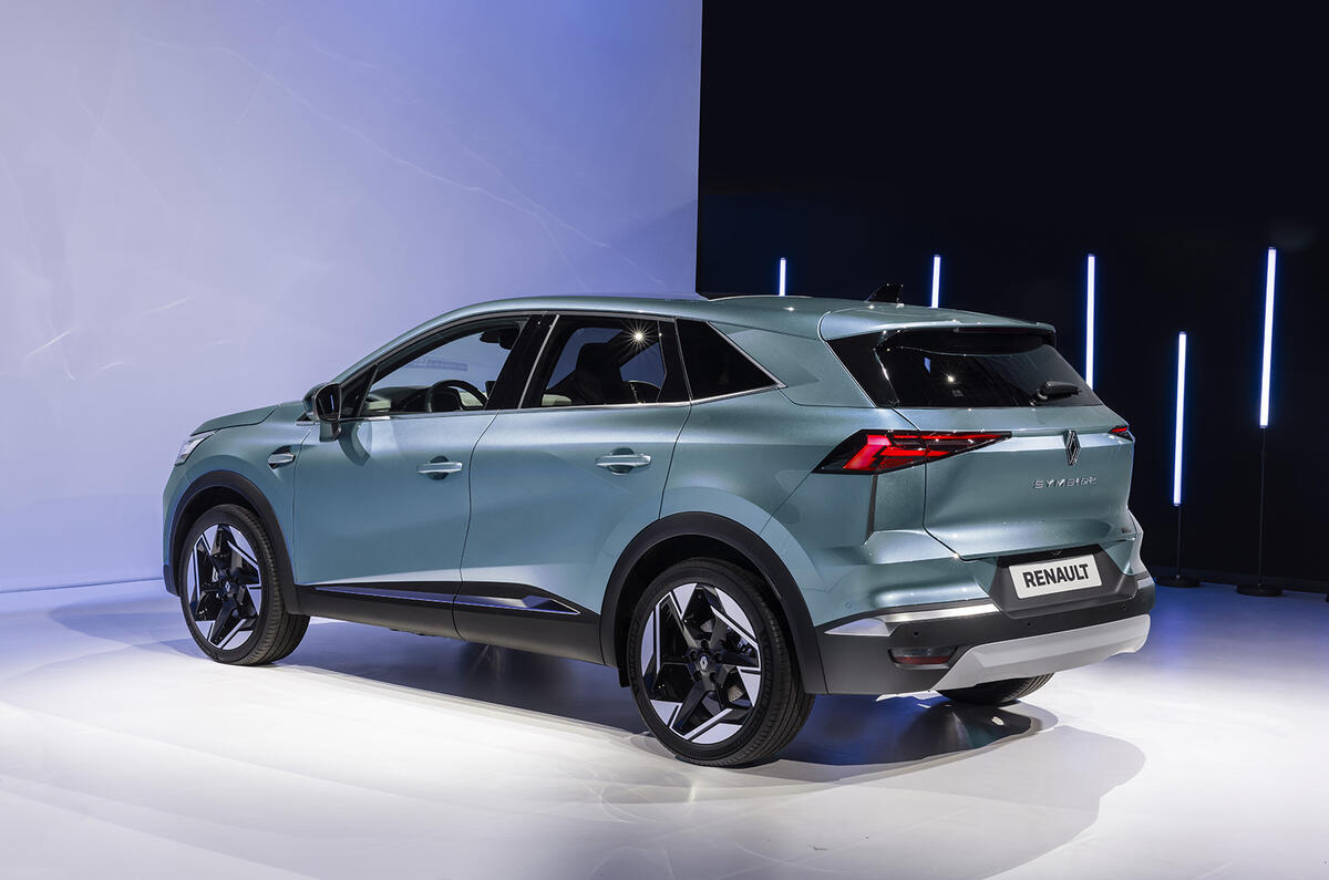New Renault Symbioz is family-focused hybrid SUV for £30k | Autocar