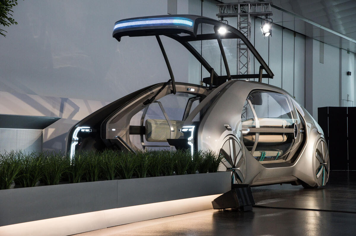 Renault EZ-Go concept aims to ‘reinvent the taxi’ | Autocar