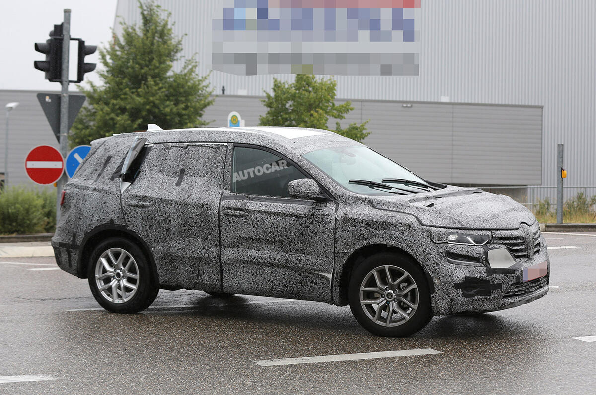 2017 Renault SUV is taking shape | Autocar