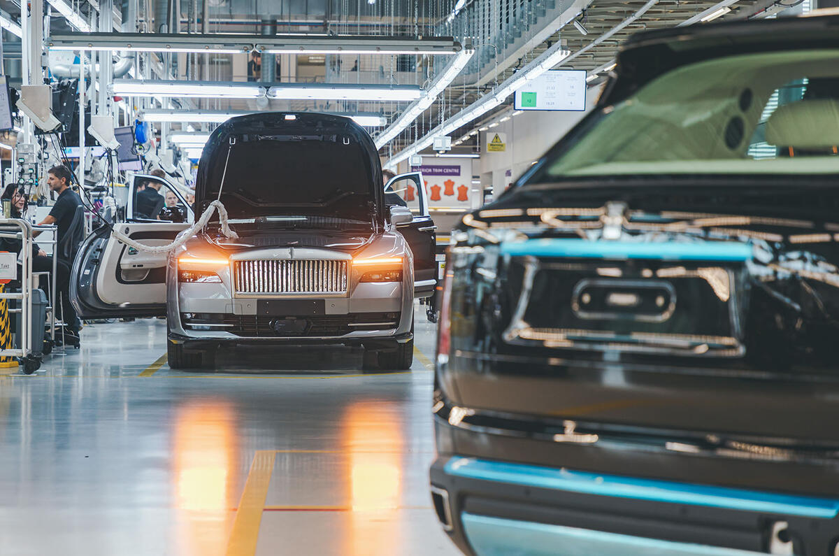 Inside Rolls-Royce: how it builds Spectre EV alongside V12 Phantom ...