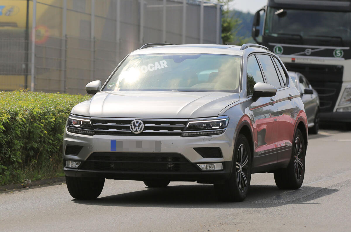 2017 Volkswagen Tiguan long-wheelbase spotted testing | Autocar