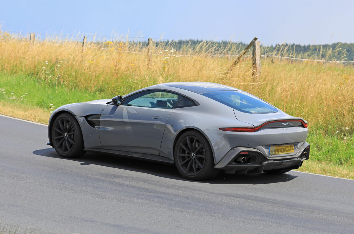 2019 Aston Martin Vantage will be first to mate manual gearbox to AMG ...