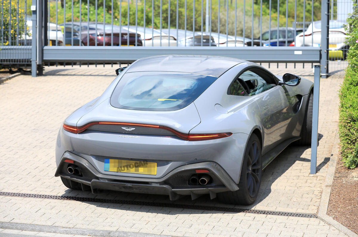 2019 Aston Martin Vantage will be first to mate manual gearbox to AMG ...