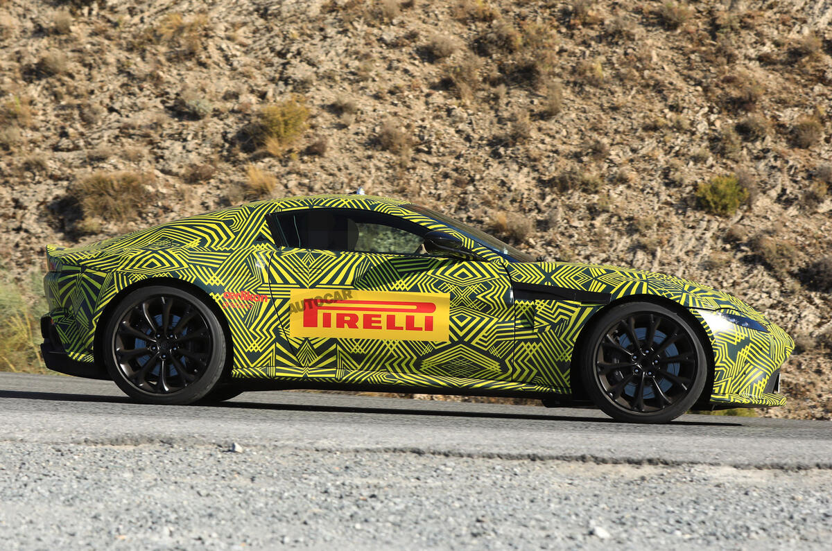 2018 Aston Martin Vantage first image shows new tail-light design ...