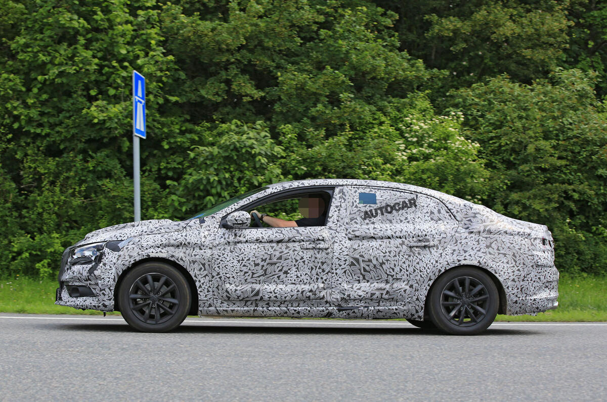 2017 Renault Mégane saloon spotted testing | Autocar