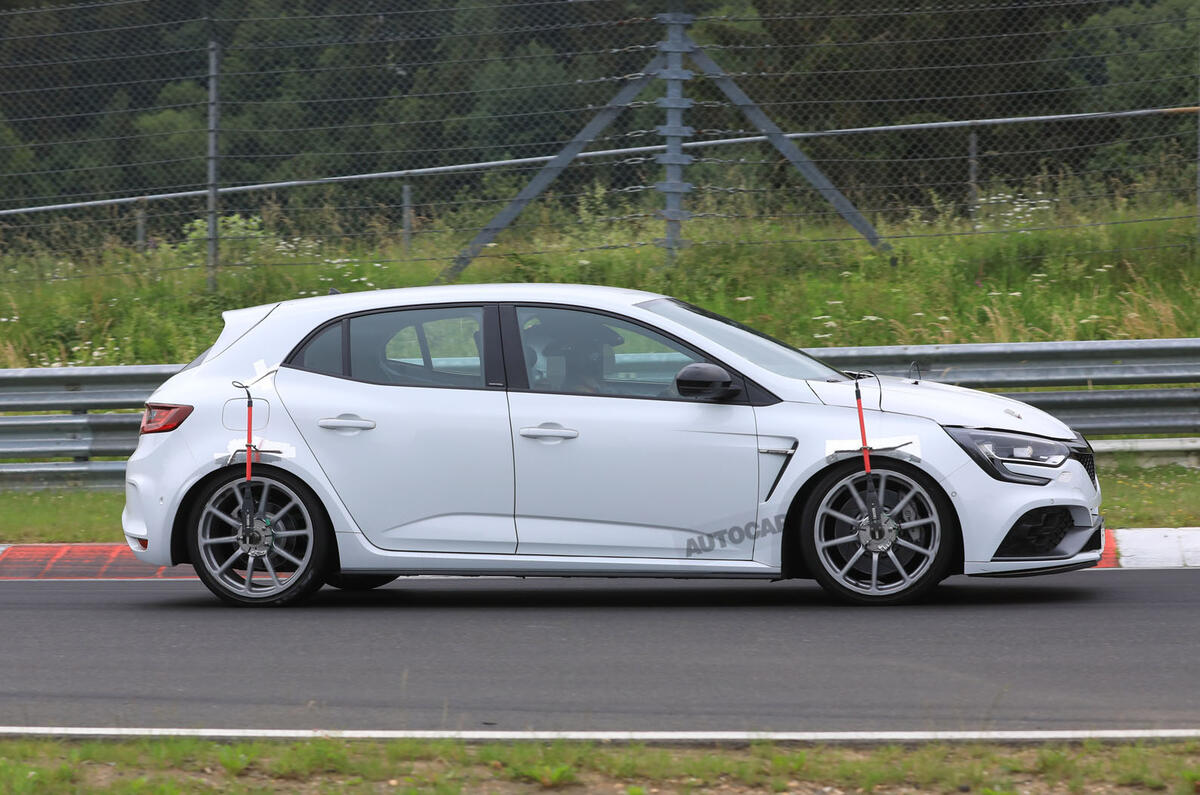 Renault Megane RS Trophy 300 to go for for FWD Nurburgring record | Autocar