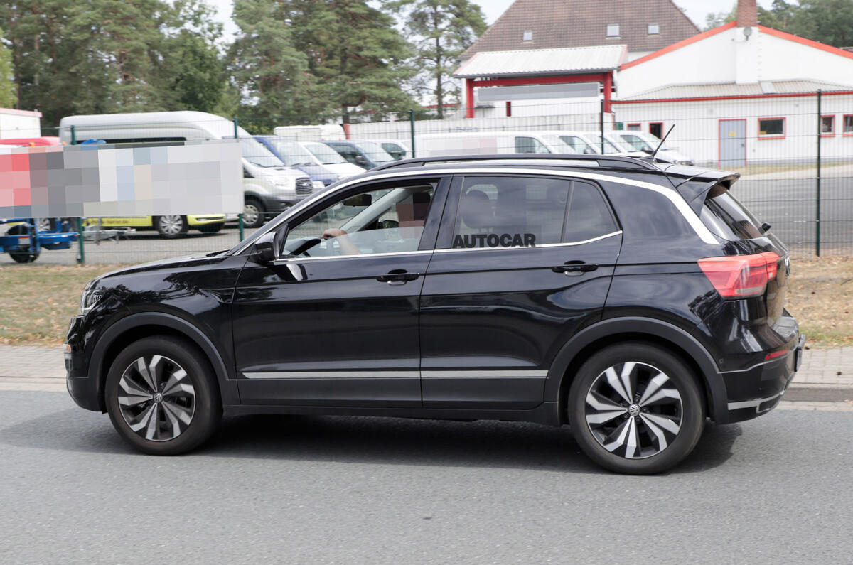 2019 Volkswagen T-Cross: new teaser video hints at crossover's design ...