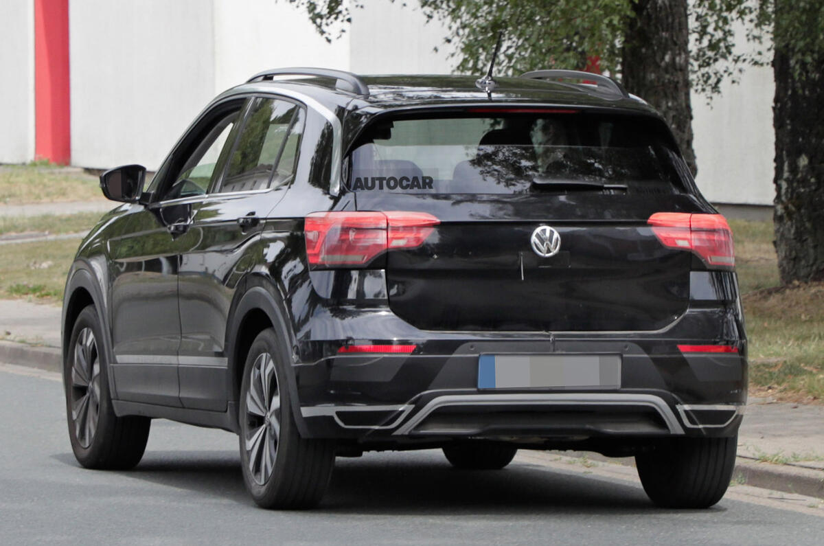 2019 Volkswagen T-Cross: new teaser video hints at crossover's design ...