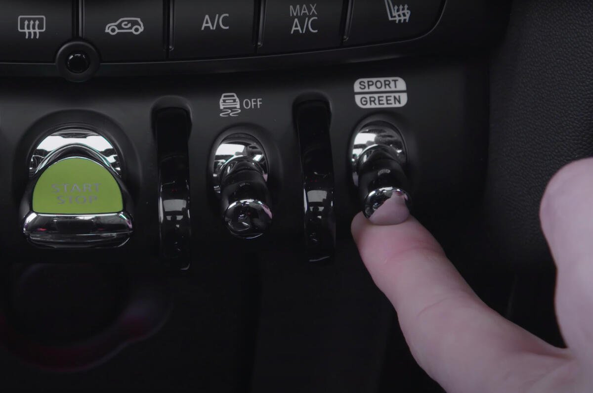 MINI Electric: how its tech helps you stay connected | Autocar