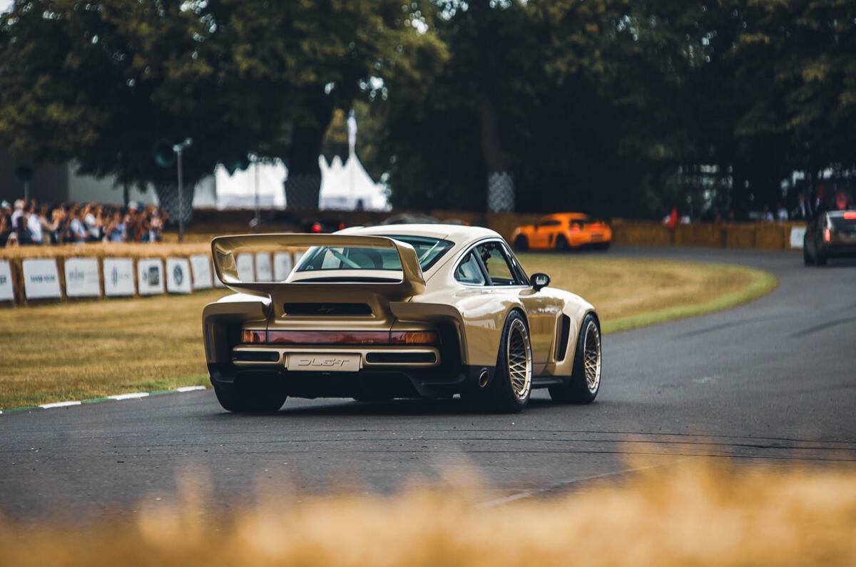 Singer DLS restomod is 690bhp Goodwood star | Autocar