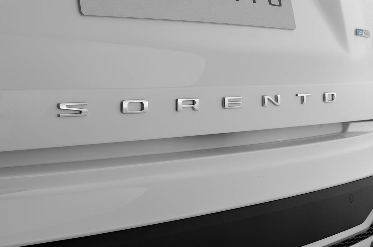 2020 Kia Sorento goes on sale priced from £38,845 | Autocar