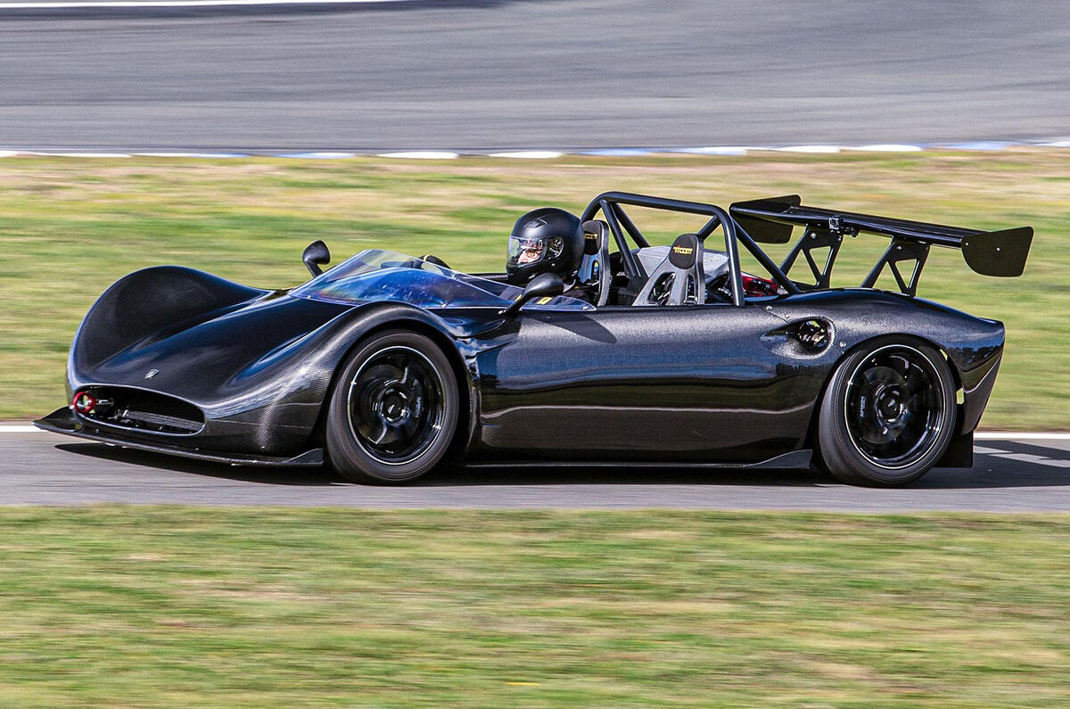 Spartan Spartan Resources Announces Exceptional Gold Intercept At Base