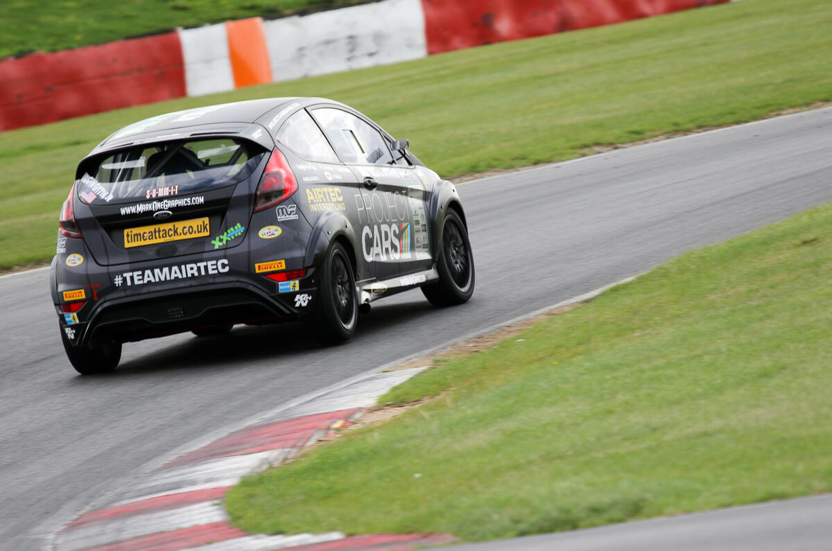 Time Attack - racing the stopwatch in a 345bhp Ford Fiesta ST | Autocar