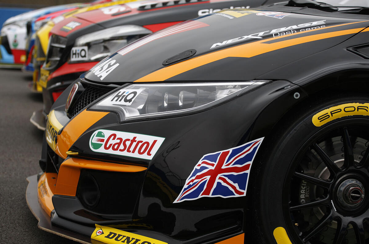 2017 BTCC: driving Honda's 360bhp Civic Type R racer | Autocar