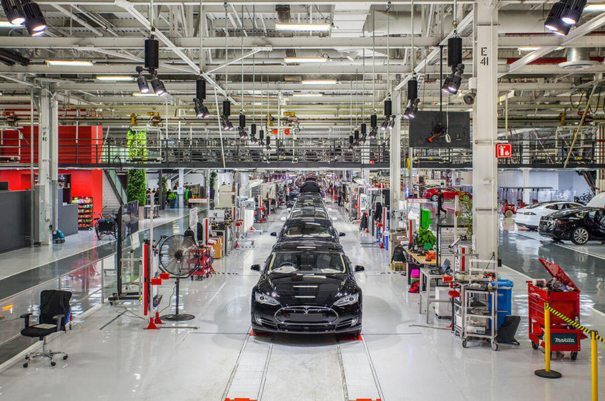 Tesla forced to stop 'batch' deliveries due to transport issues | Autocar