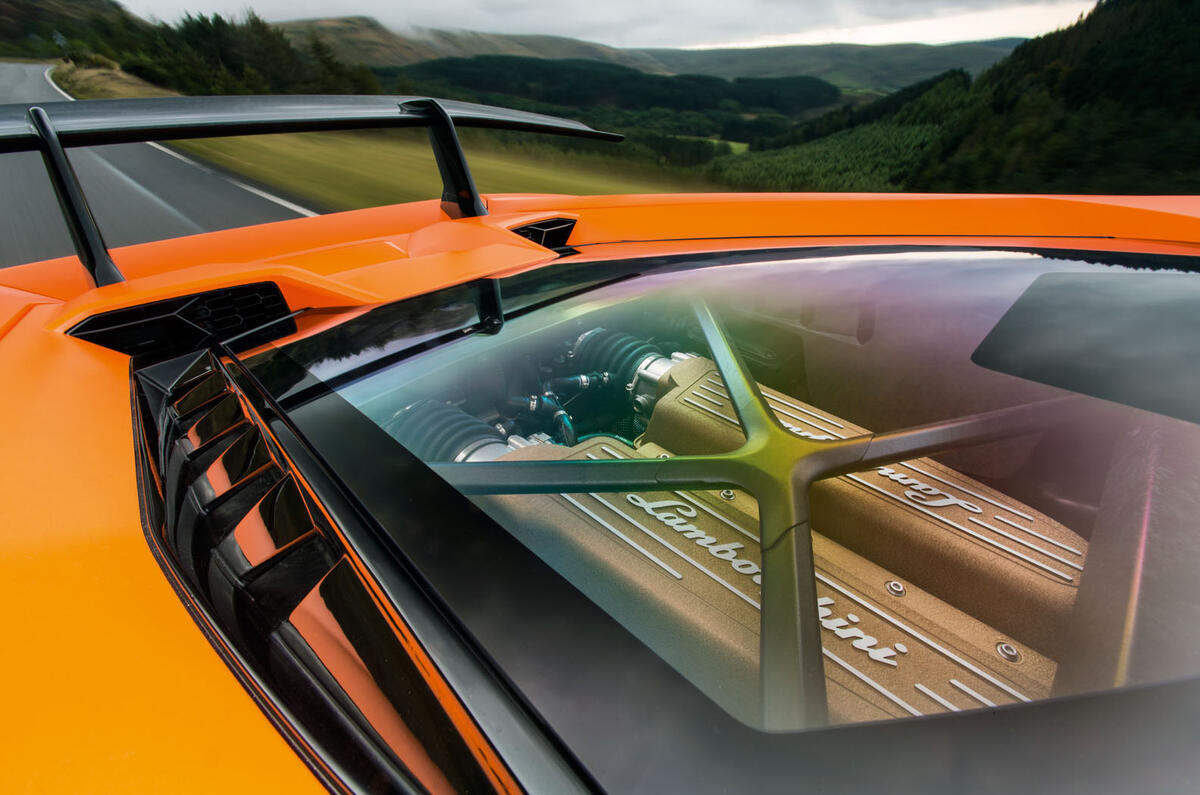 Lamborghini Huracan Performante: celebrating one of the last V10 ...