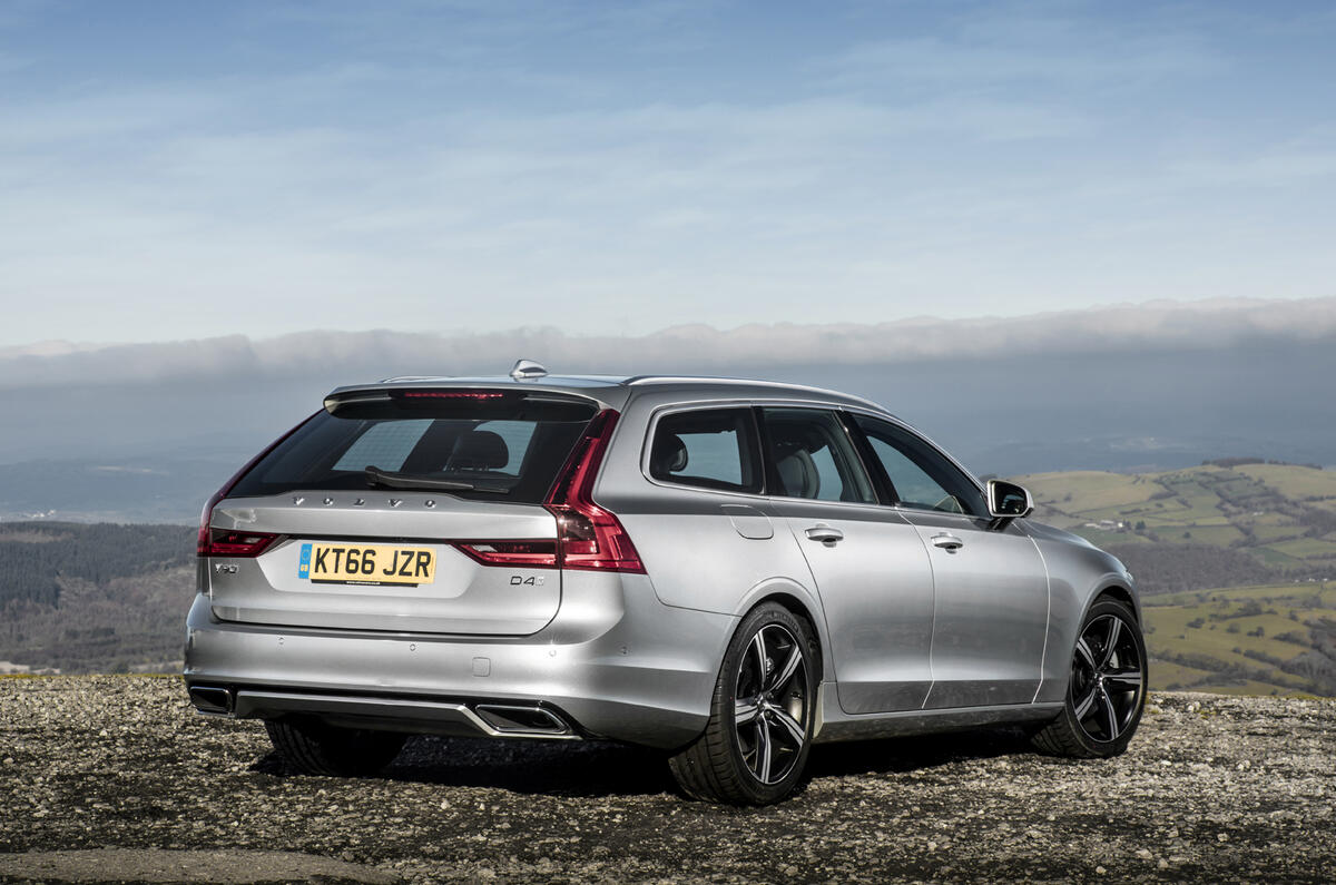 2017 Volvo V90 D4 R-Design review | Autocar