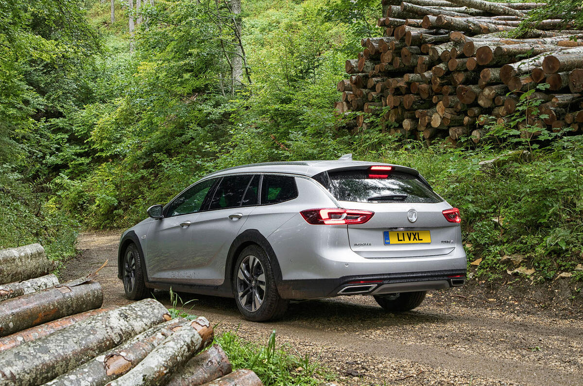 Vauxhall Insignia Country Tourer 4x4 - NASIOC