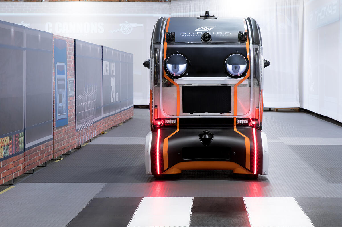 Jaguar Land Rover gives driverless pods 'eyes' to signal road users ...