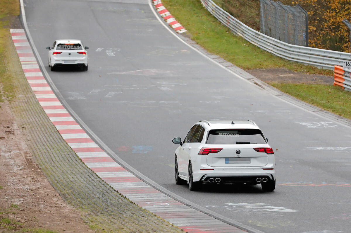 New Volkswagen Golf R to launch as 329bhp mega-hatch | Autocar