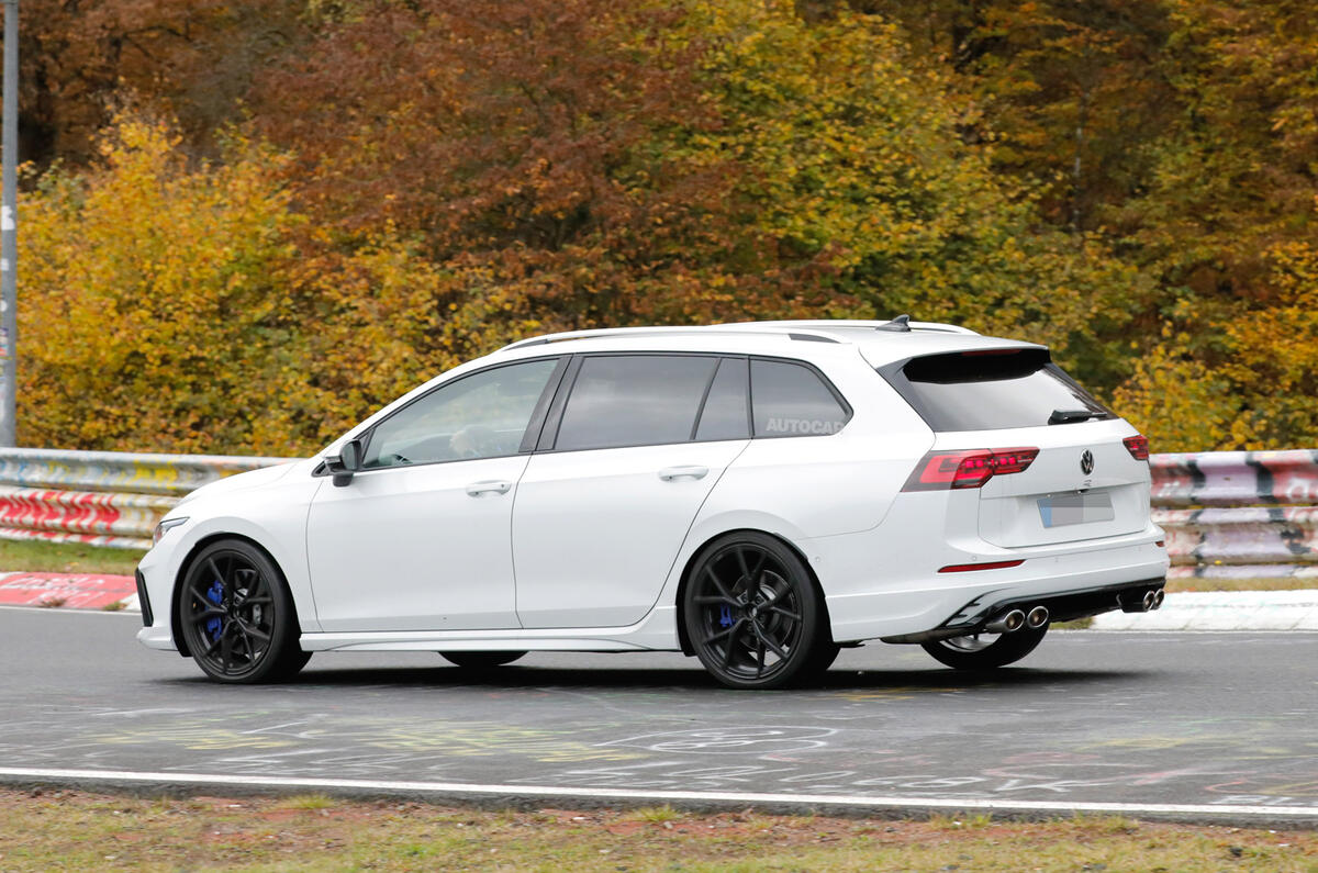 New Volkswagen Golf R to launch as 329bhp mega-hatch | Autocar