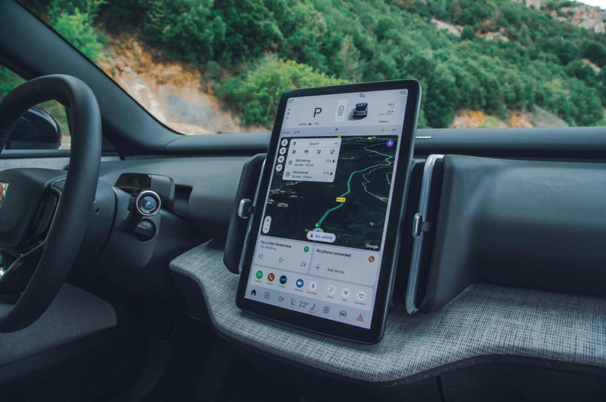 Volvo EX30 sticks with original infotainment despite criticisms | Autocar