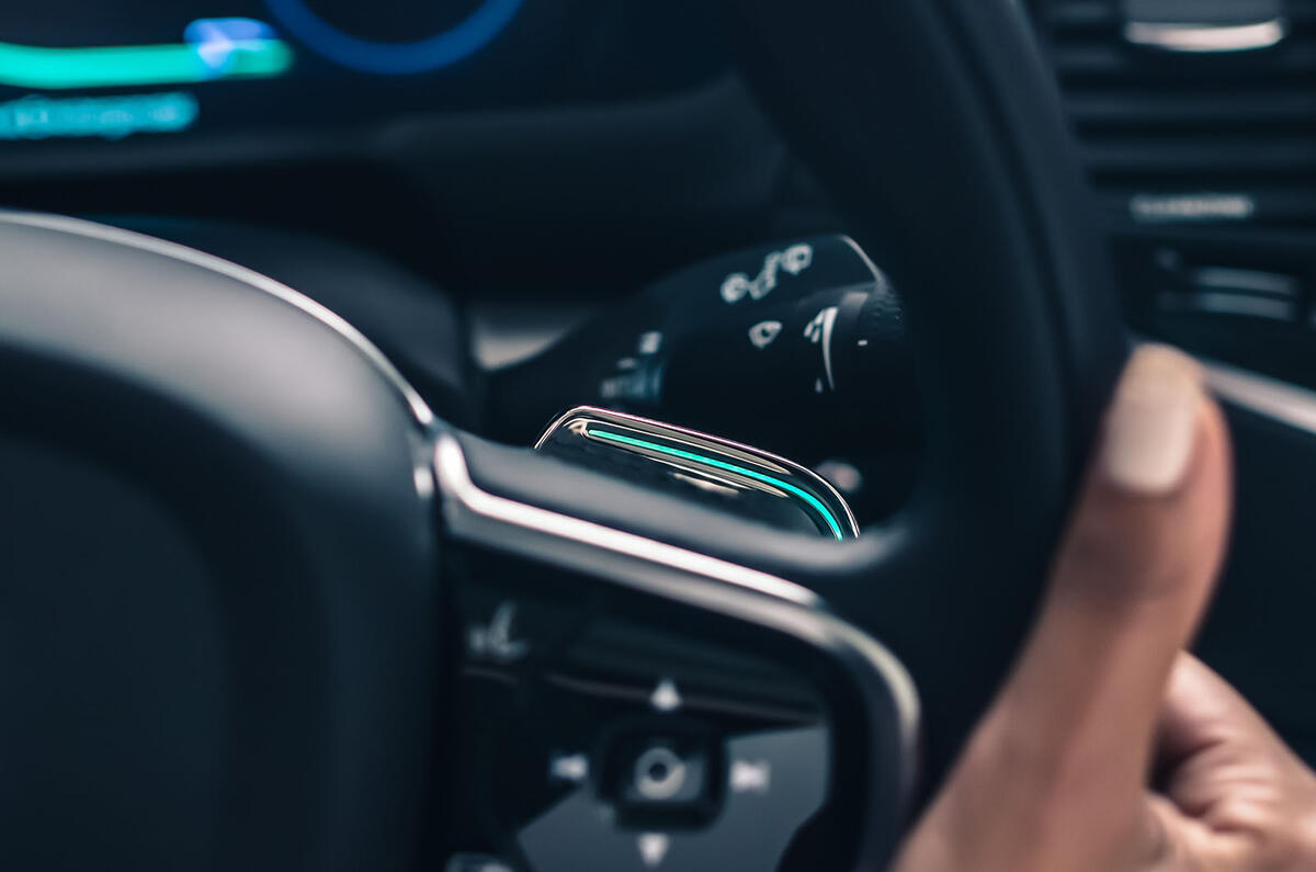 Volvo showcases autonomous driving software ahead of public trials ...