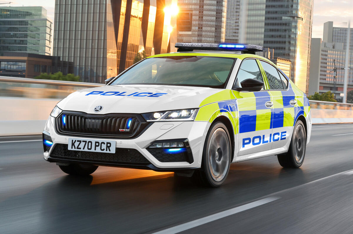 Skoda configures iV plug-in hybrids for UK emergency services | Autocar