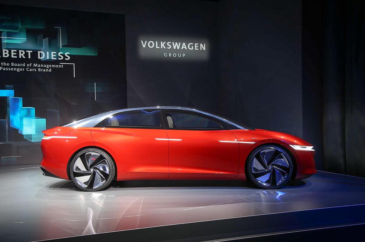 Volkswagen ID Vizzion concept previews future Phaeton replacement | Autocar