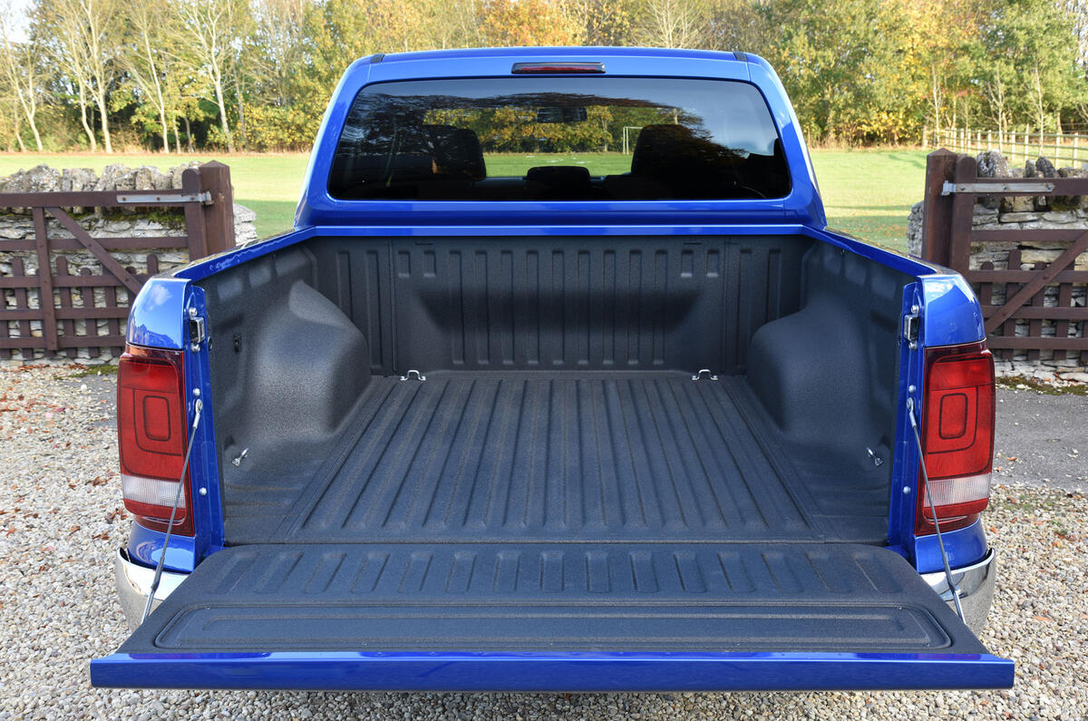 2016 Volkswagen Amarok 3.0-litre V6 review review | Autocar